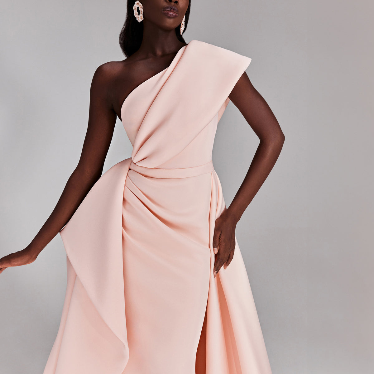 Asymmetrical Peach One-Shoulder Scuba Dress by Tony Ward – Elilhaam