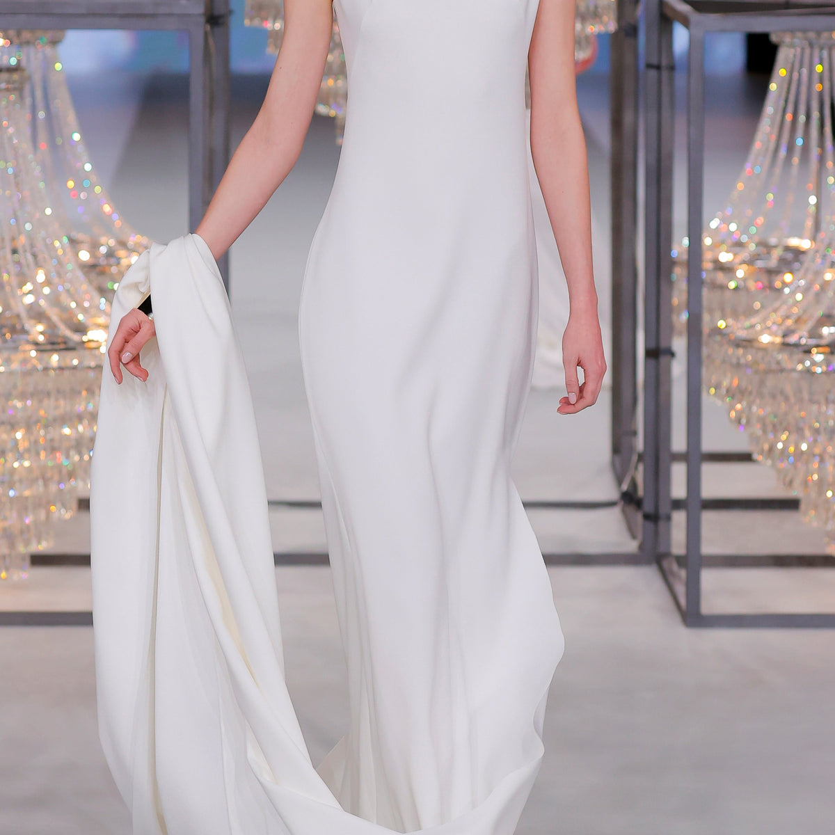 Melcon Model Dress by ISABEL SANCHIS – Elilhaam