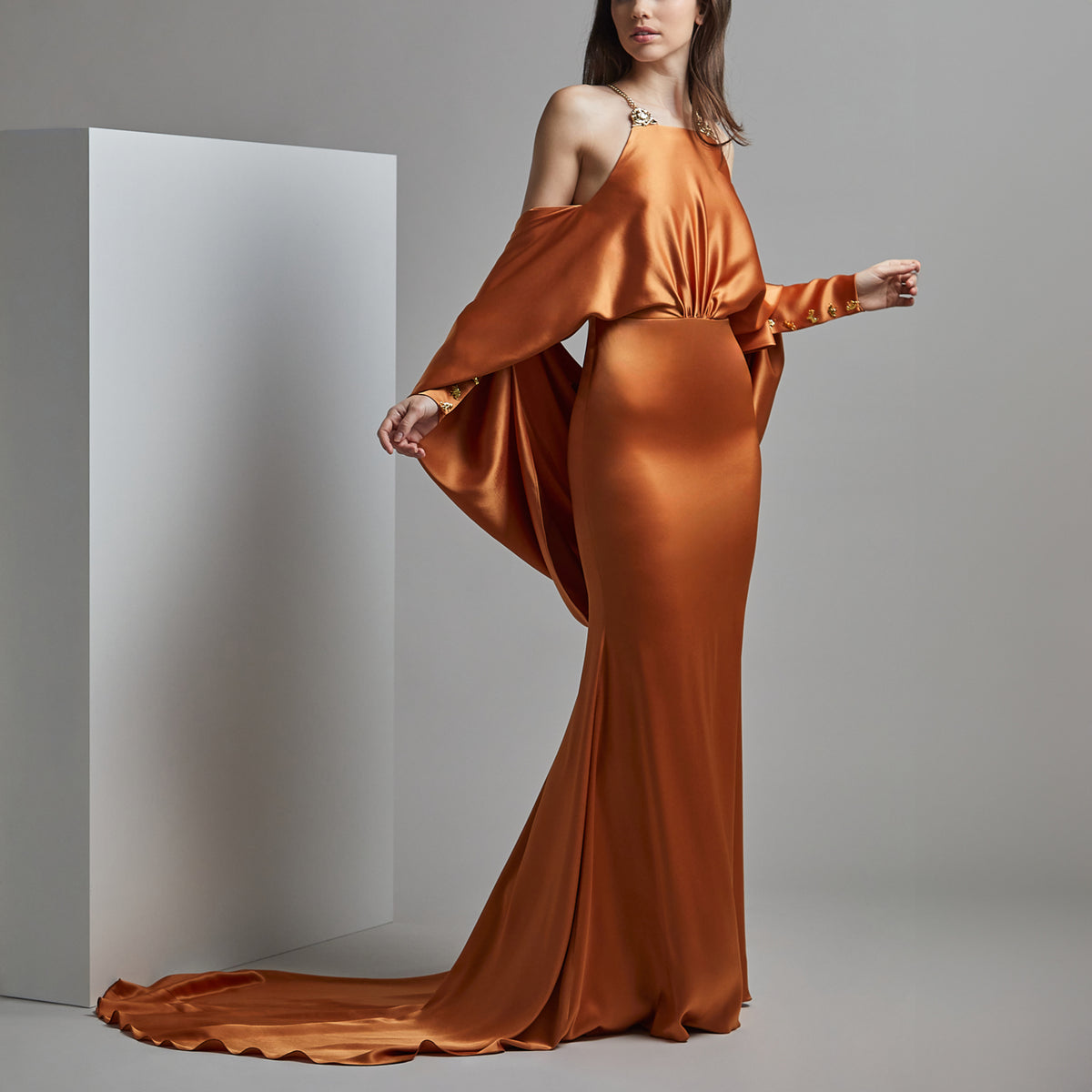 Jiro Model Dress by Isabel Sanchis – Elilhaam